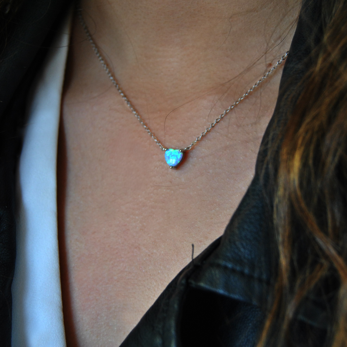 Collier opale bleue argent pour femme - Daphné